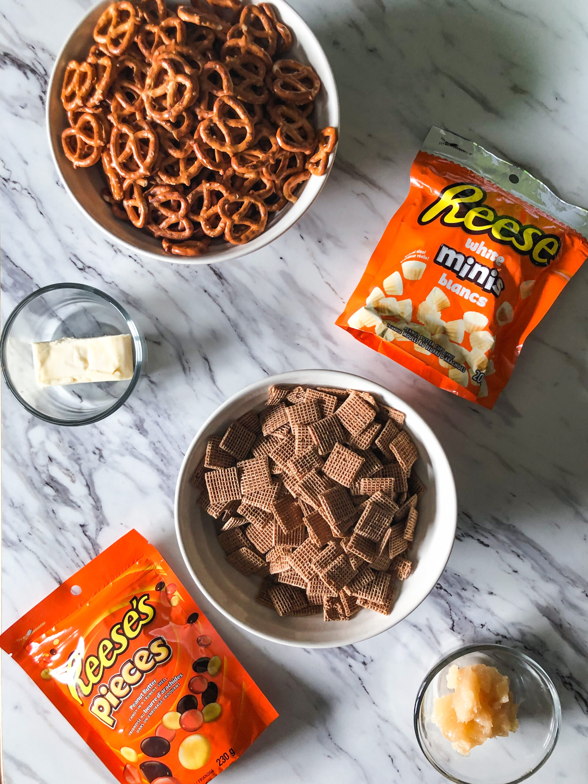 Reese's Snack Mix - Fifty Shades of Yumm